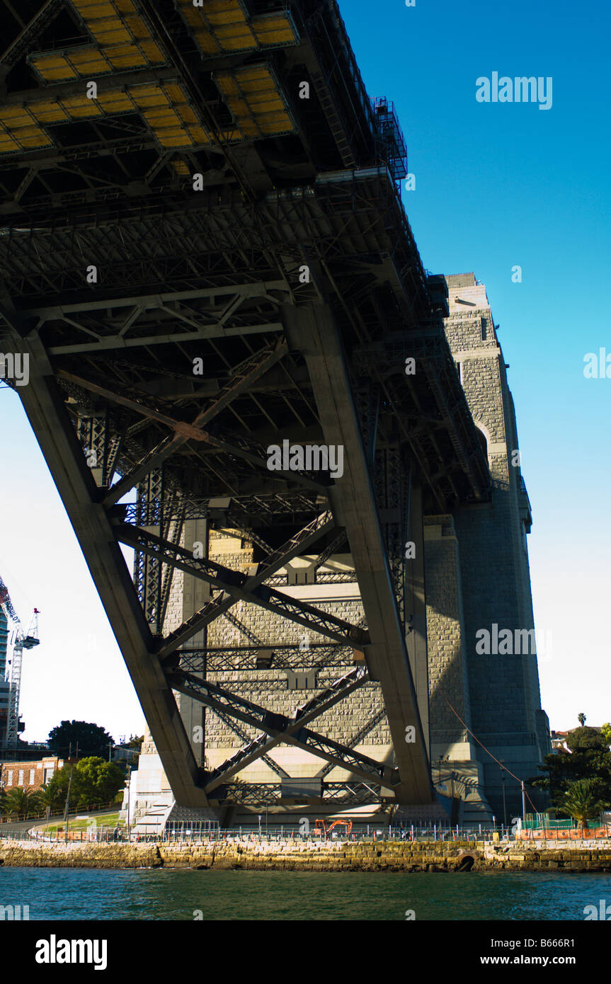Underside of Sydney harbour bridge Stock Photo - Alamy