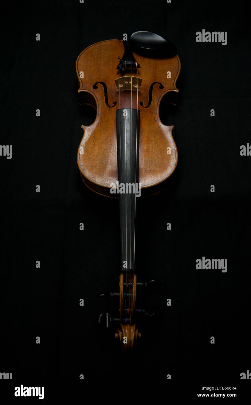 Violin on black background in studio Setting Stock Photo - Alamy