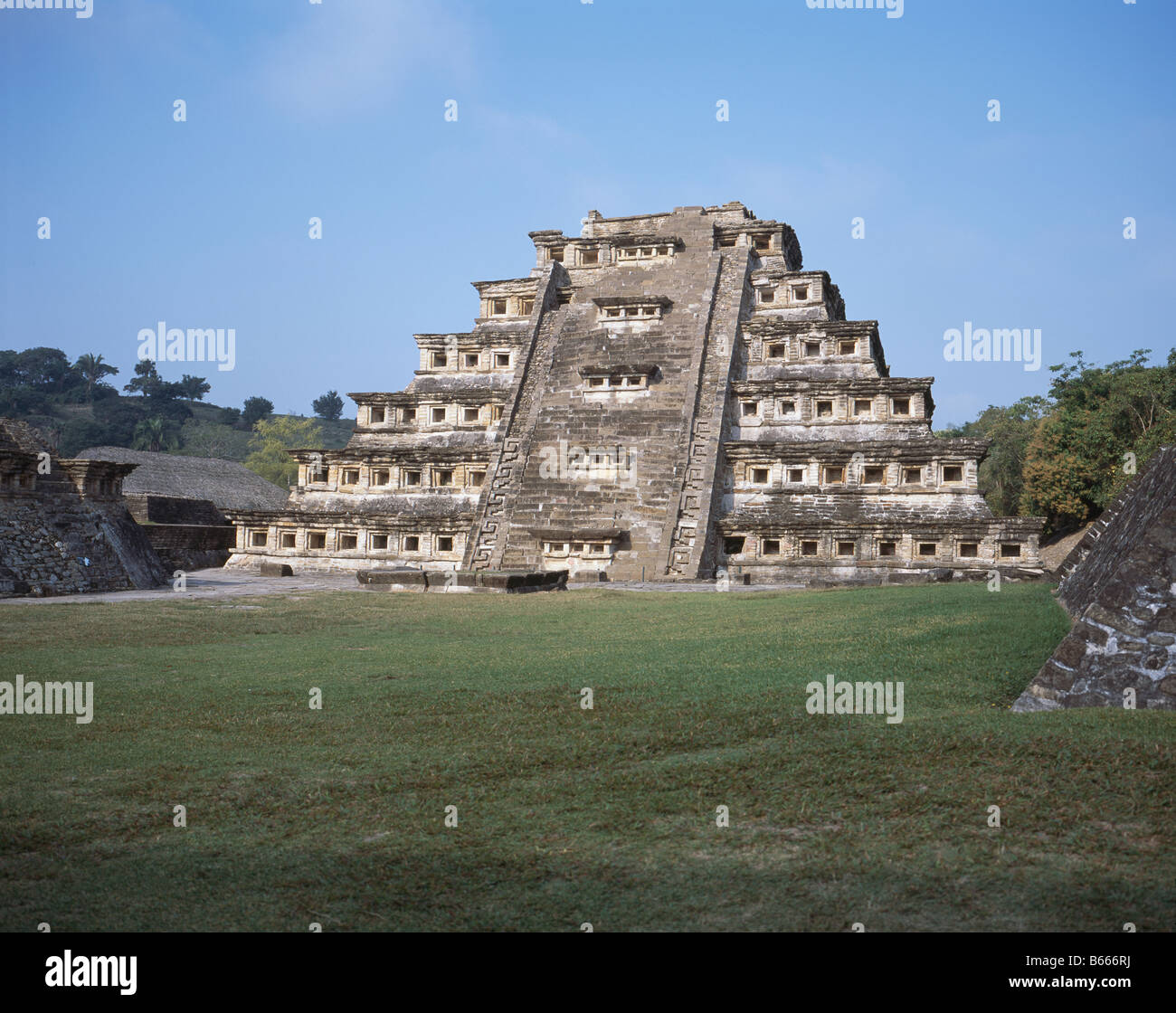 Pyramid of the niches hi-res stock photography and images - Alamy