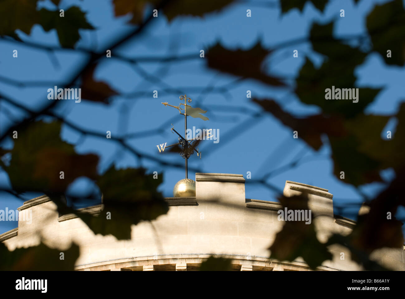 Direction east hi-res stock photography and images - Alamy