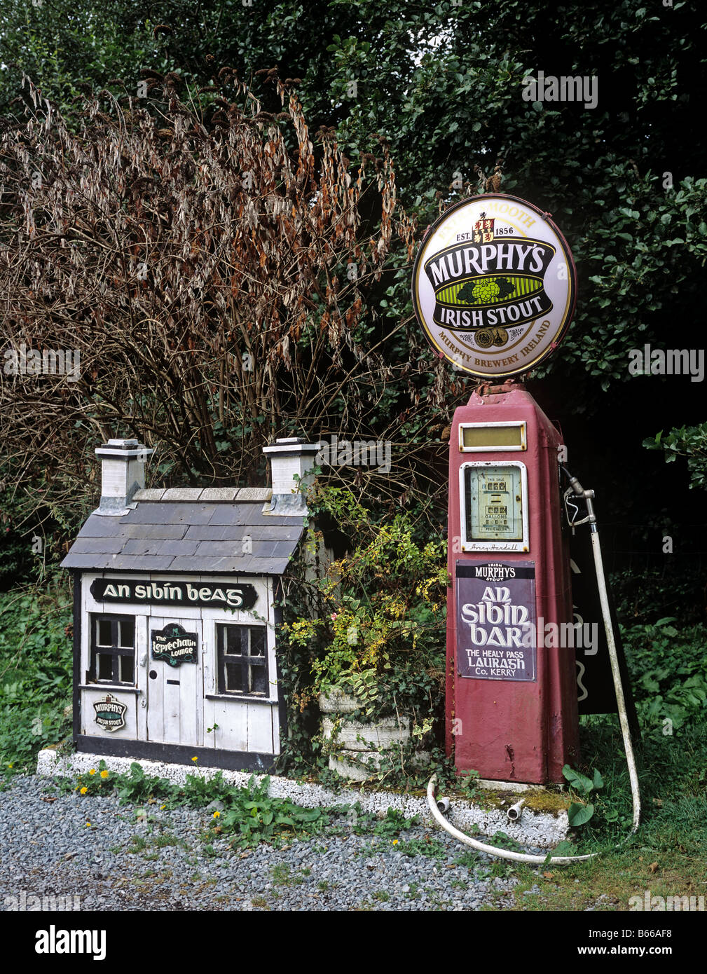Lauragh hi-res stock photography and images - Alamy