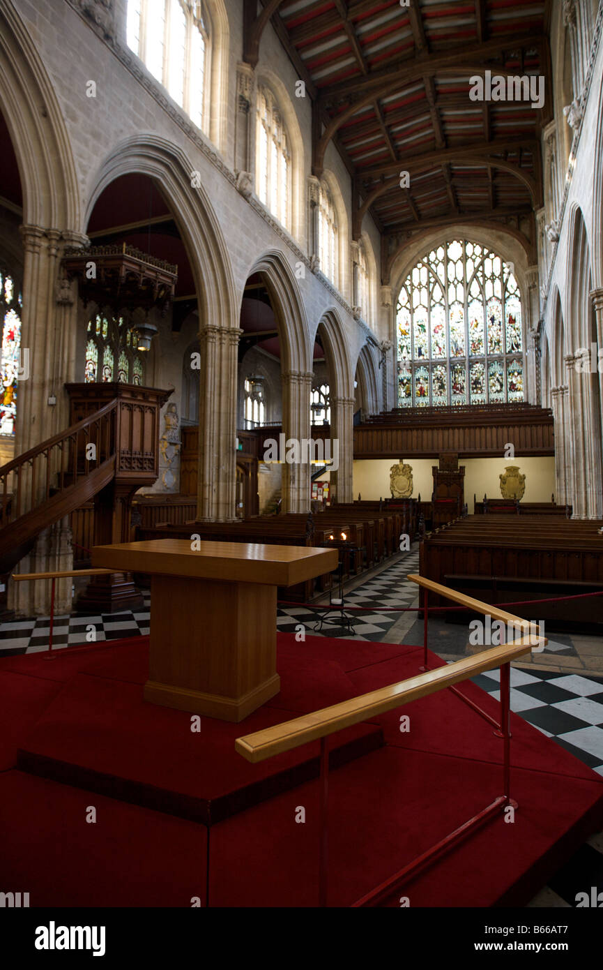 Interior pew hi-res stock photography and images - Alamy