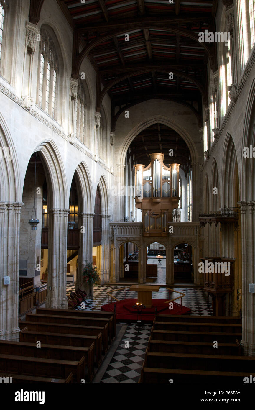 Interior pew hi-res stock photography and images - Alamy