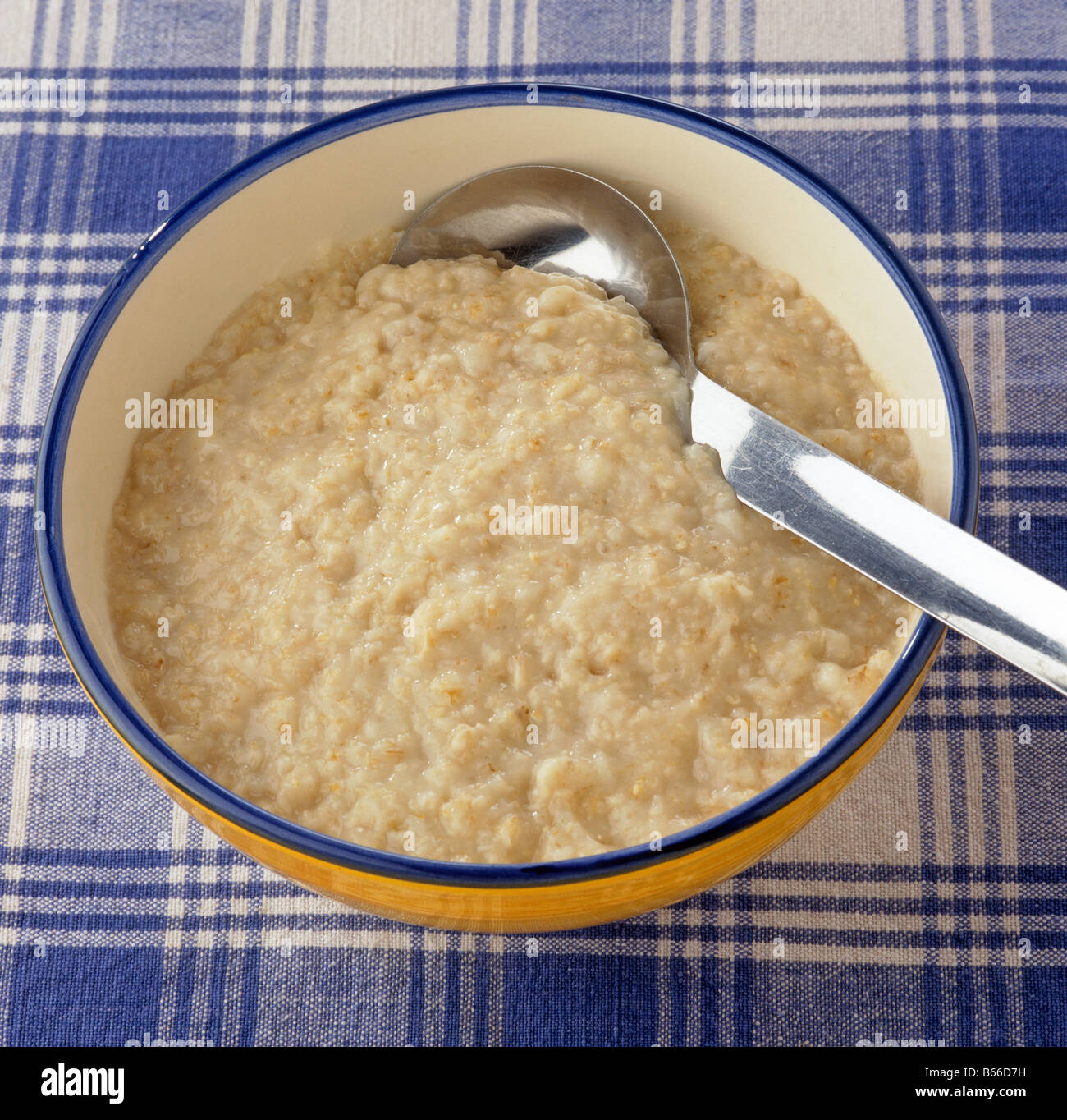 Bowl of porridge Stock Photo - Alamy