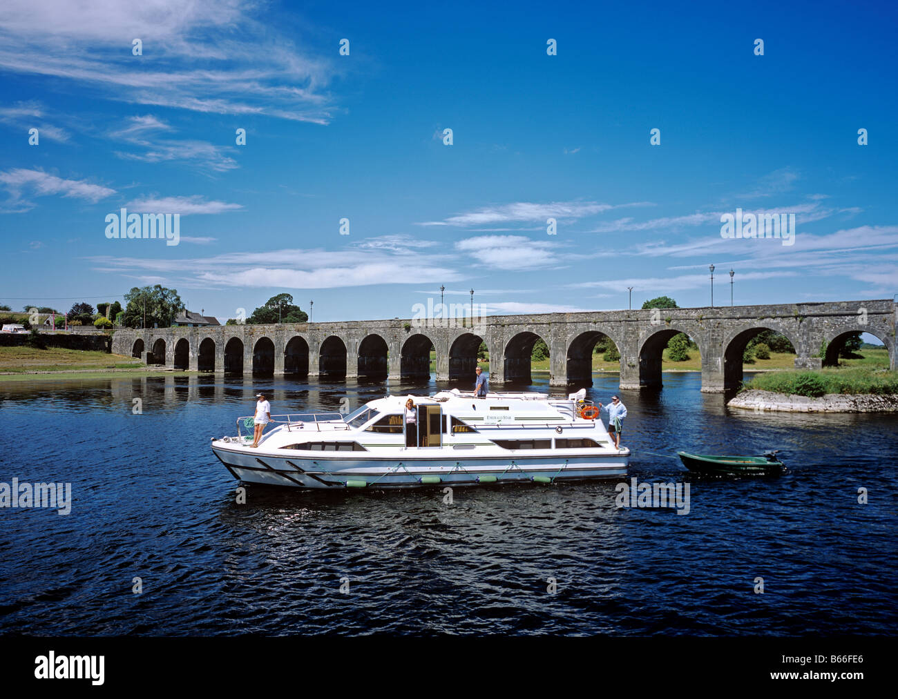 1606 Shannonbridge River Shannon Co Offaly Republic of Ireland Stock ...