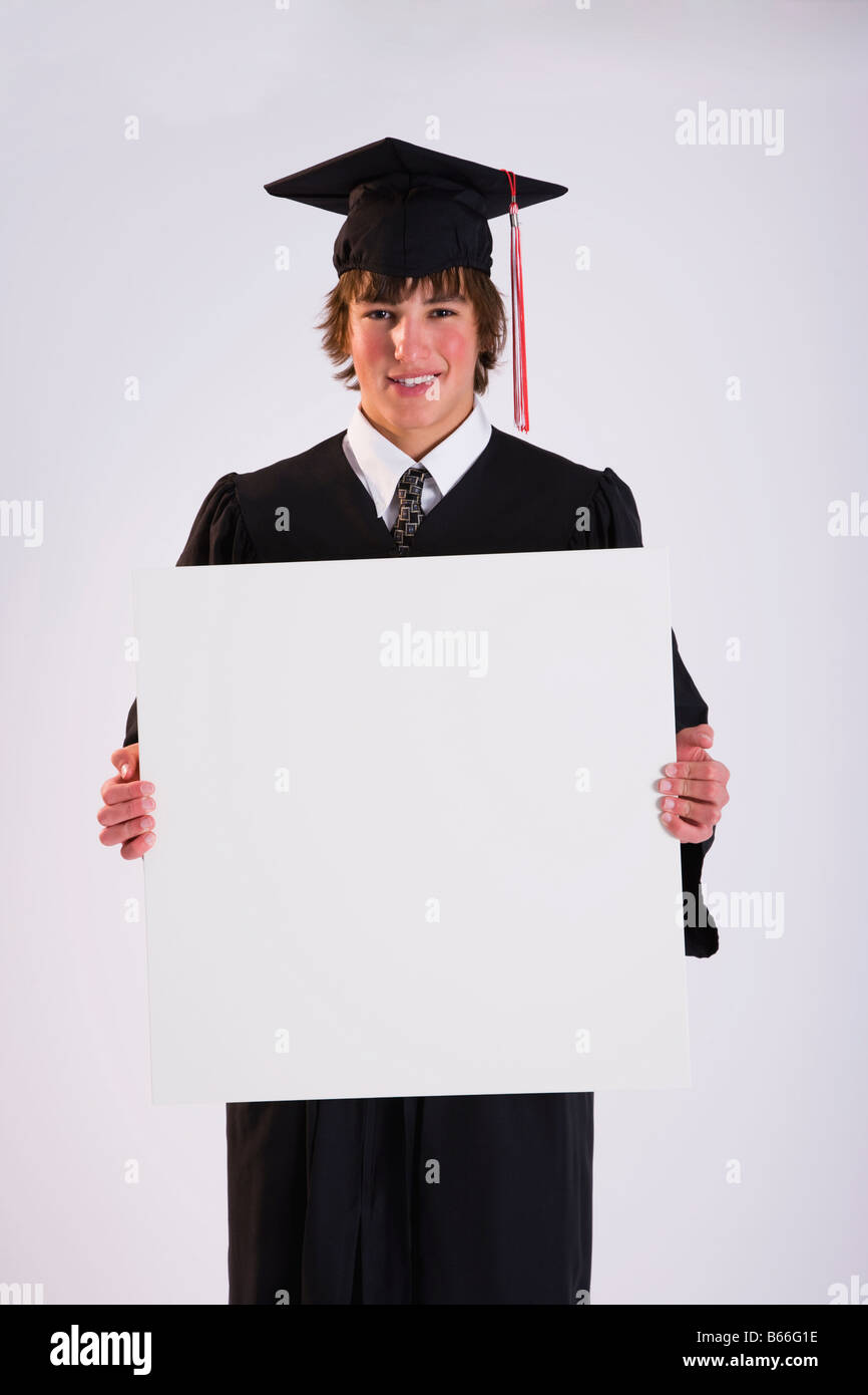16 to 17 years graduation hi-res stock photography and images - Alamy