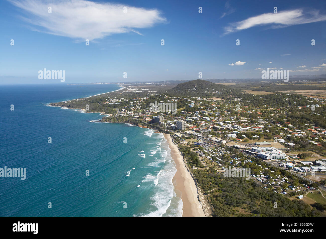 Coolum and (mount or mountain or mt) hi-res stock photography and ...