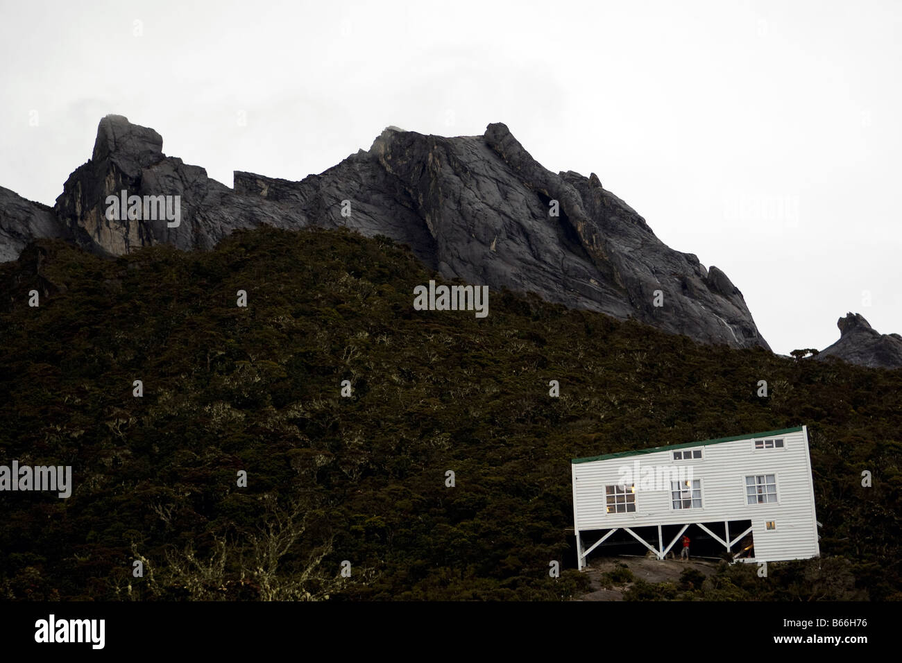 Laban Rata accommodation on Mount Kinabalu, Mount Kinabalu, Borneo ...