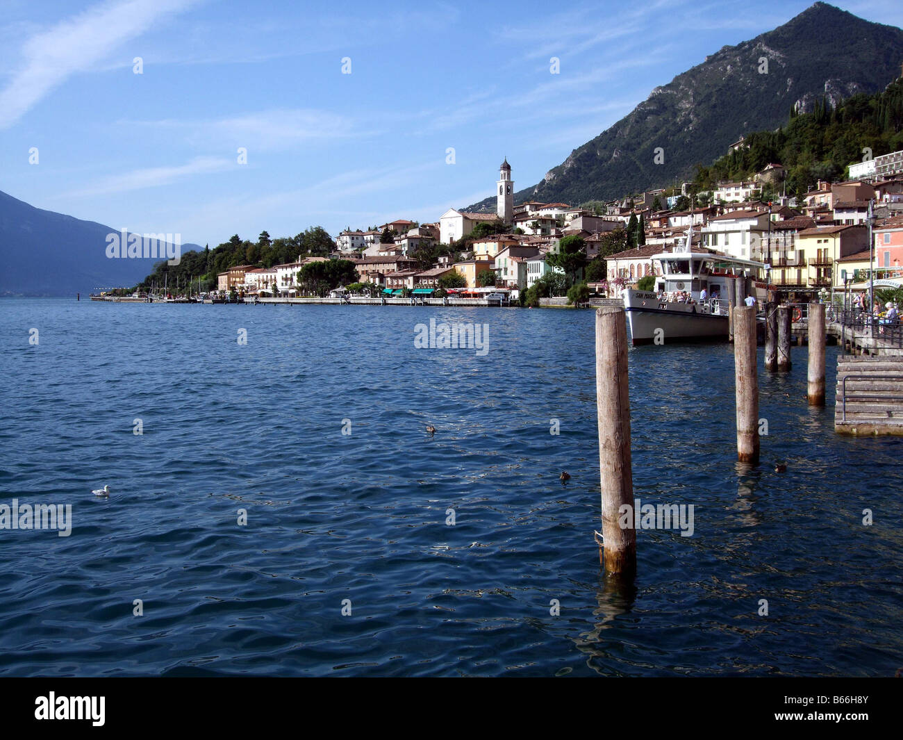 Limone lake garda italy hi-res stock photography and images - Alamy