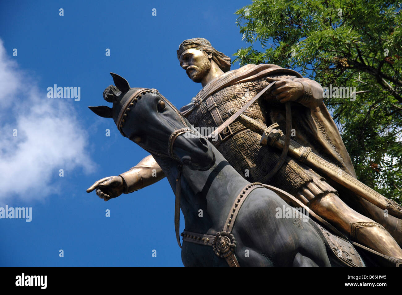 Statue in the main square, Lviv, Ukraine Stock Photo - Alamy