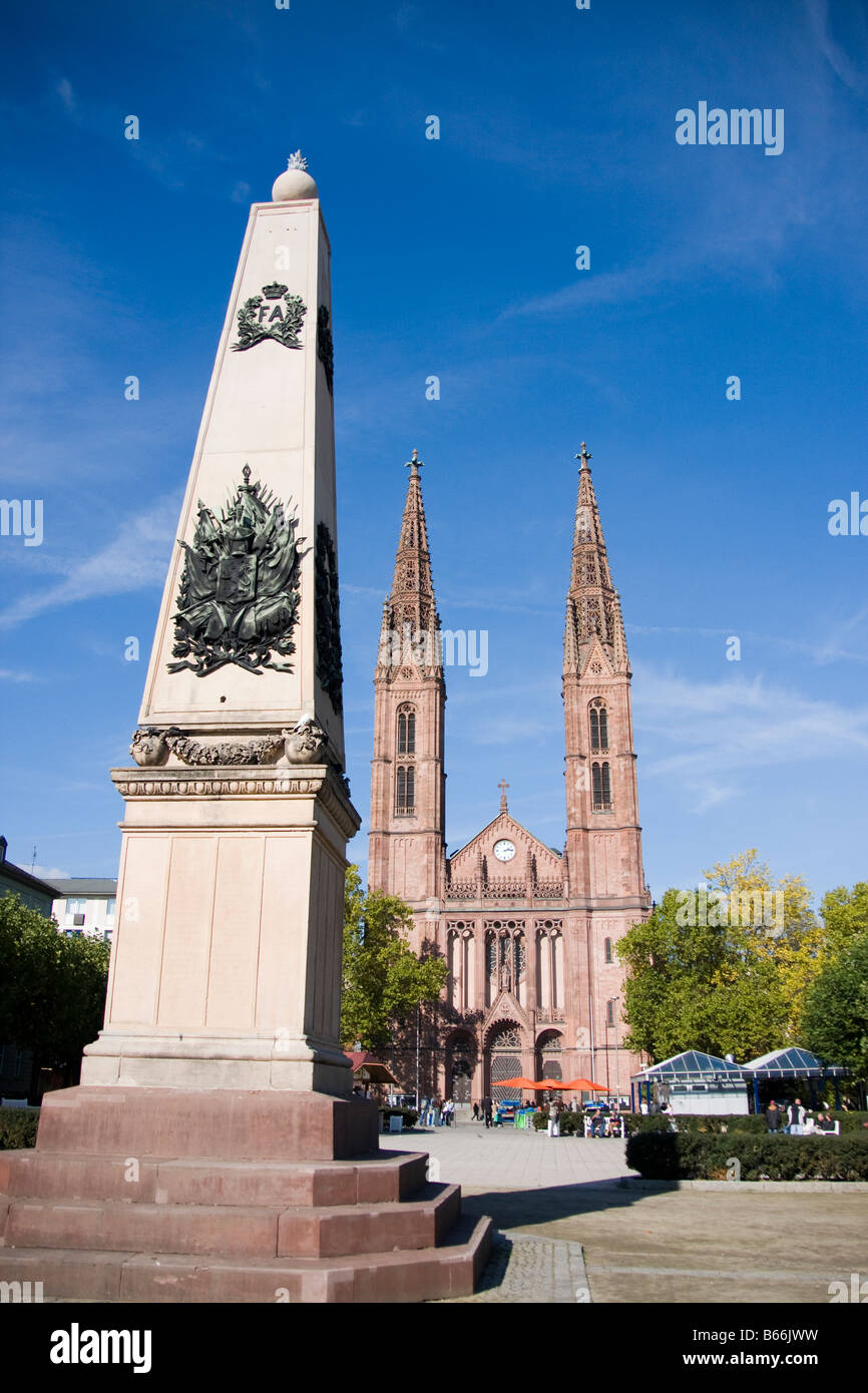 dome & monument Stock Photo - Alamy