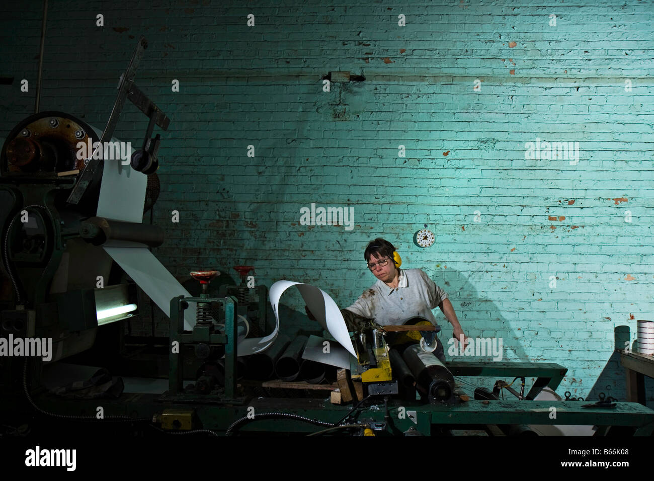Papermill manufacturing hi-res stock photography and images - Alamy