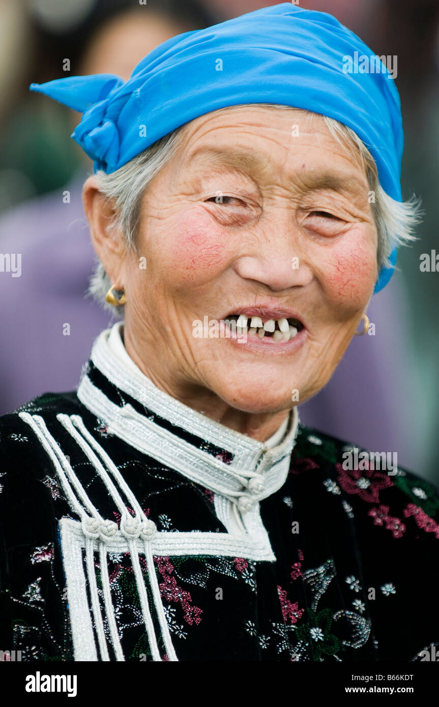 Traditionally dressed ethnic Mongolian attends summertime Naadam ...