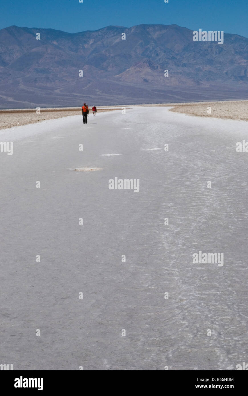 death valley. salt sea, salt crystal, rock crystal Stock Photo - Alamy