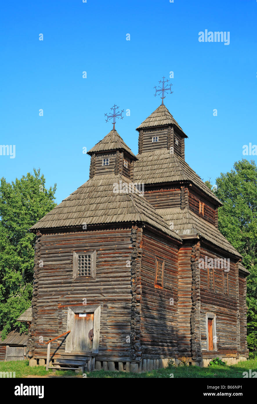 Ukrainian traditional wooden church, Pirogovo (Pyrohiv), open air ...