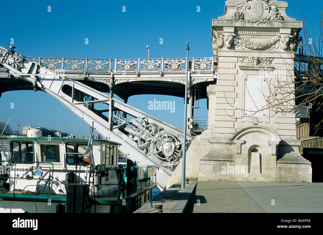 Springing of an arch hi-res stock photography and images - Alamy