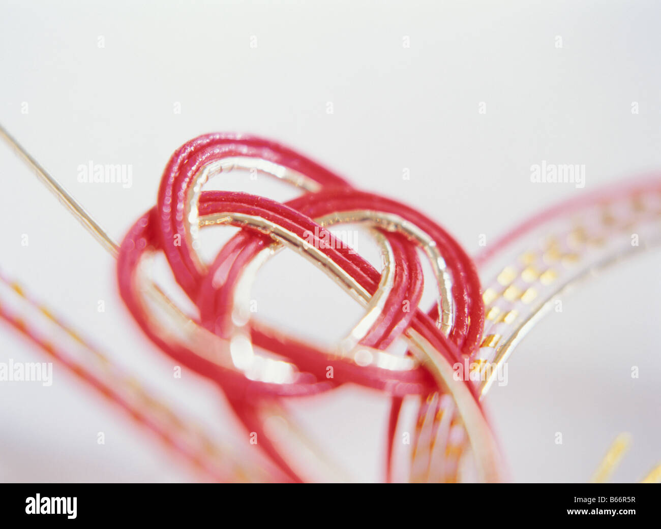 Mizuhiki knot hi-res stock photography and images - Alamy