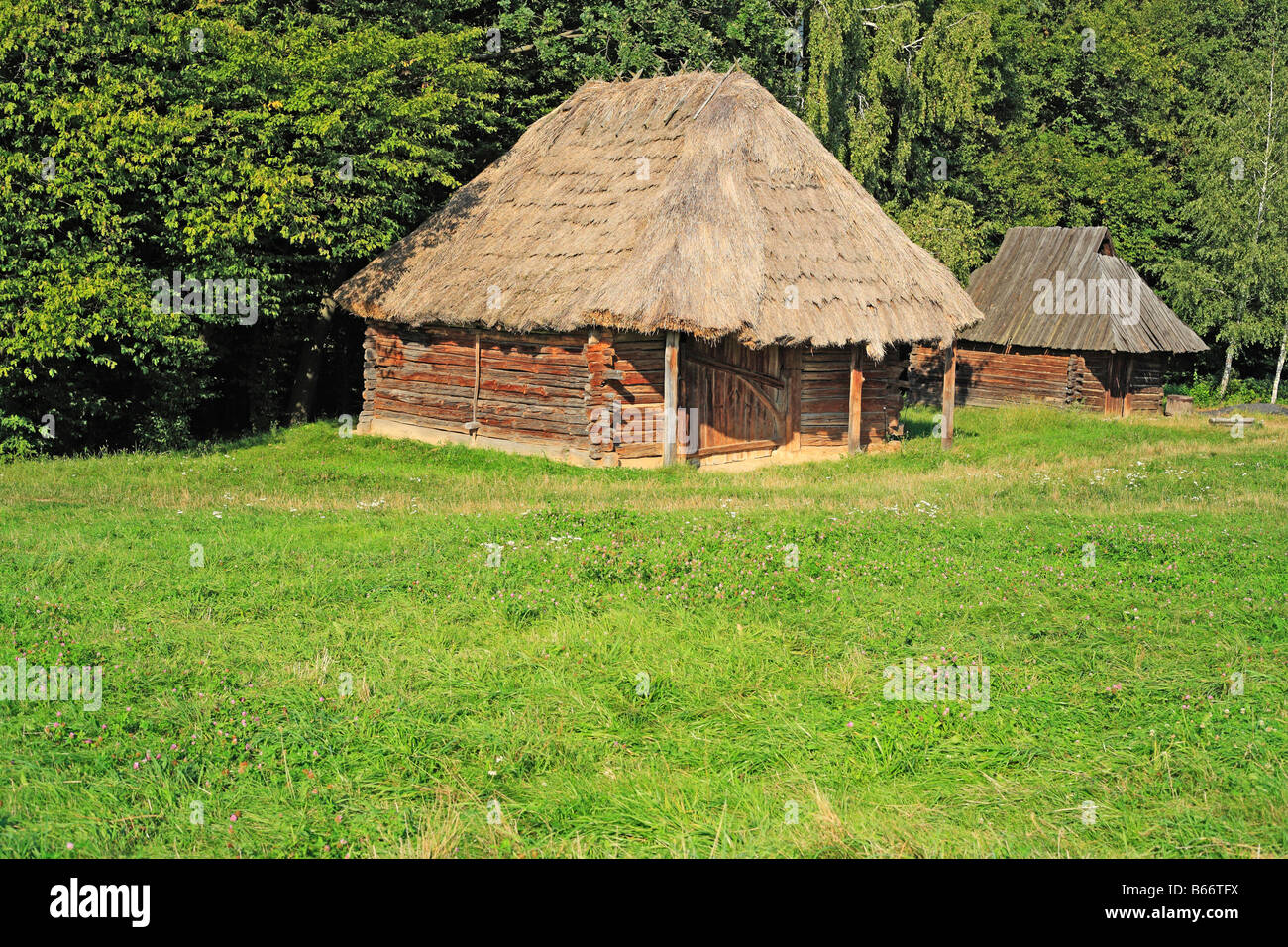 Ukrainian traditional wooden barn, Pirogovo (Pyrohiv), open air museum ...
