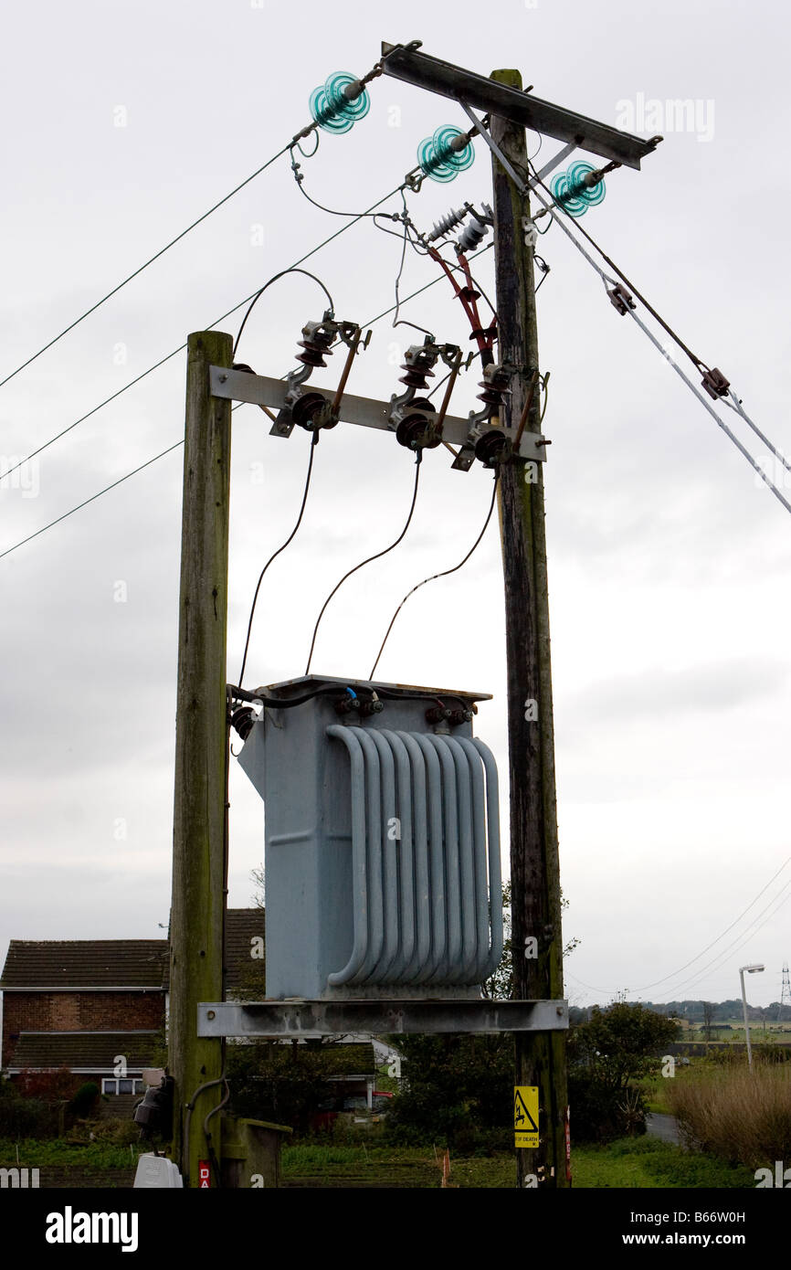 Pole Electrical Transformer High Resolution Stock Photography and Images - Alamy