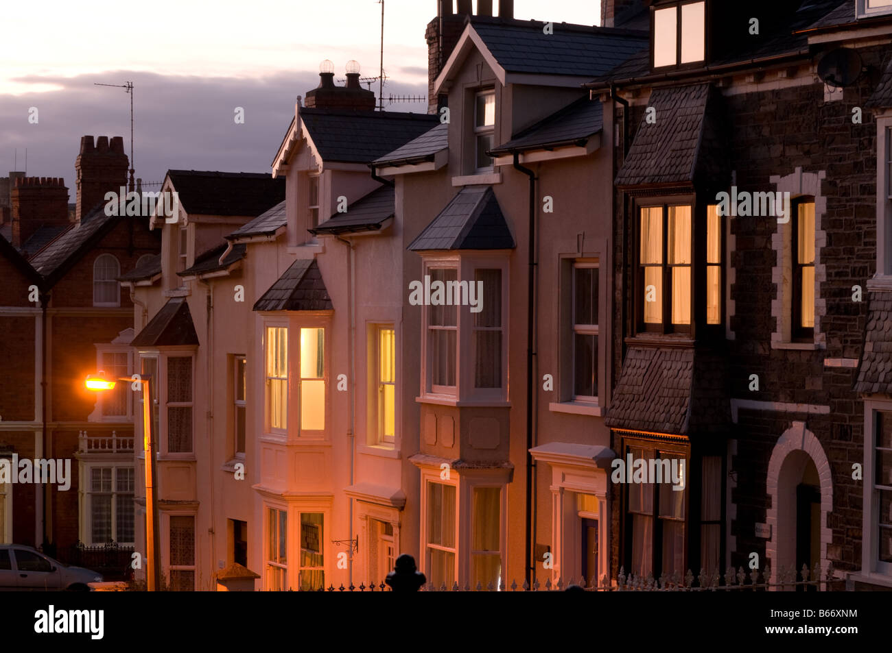 Row Of Terraced Houses High Resolution Stock Photography and Images - Alamy