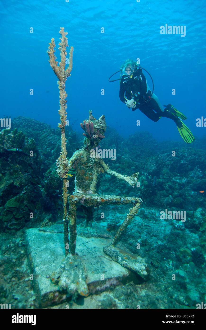 Diver and Neptun Statue Caribbean Sea Curacao Stock Photo - Alamy