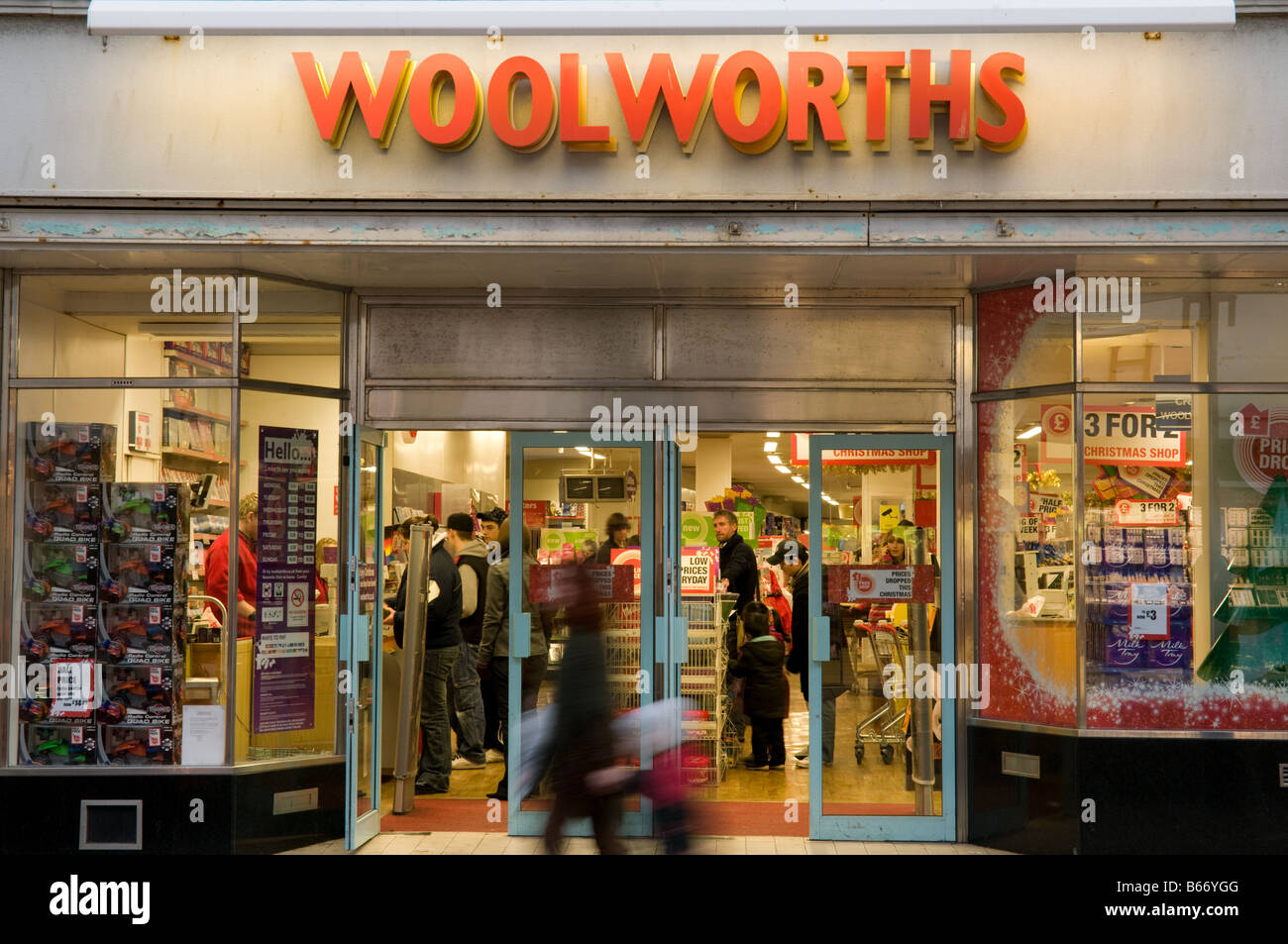 Woolworths woolworth's shop High Resolution Stock Photography and ...