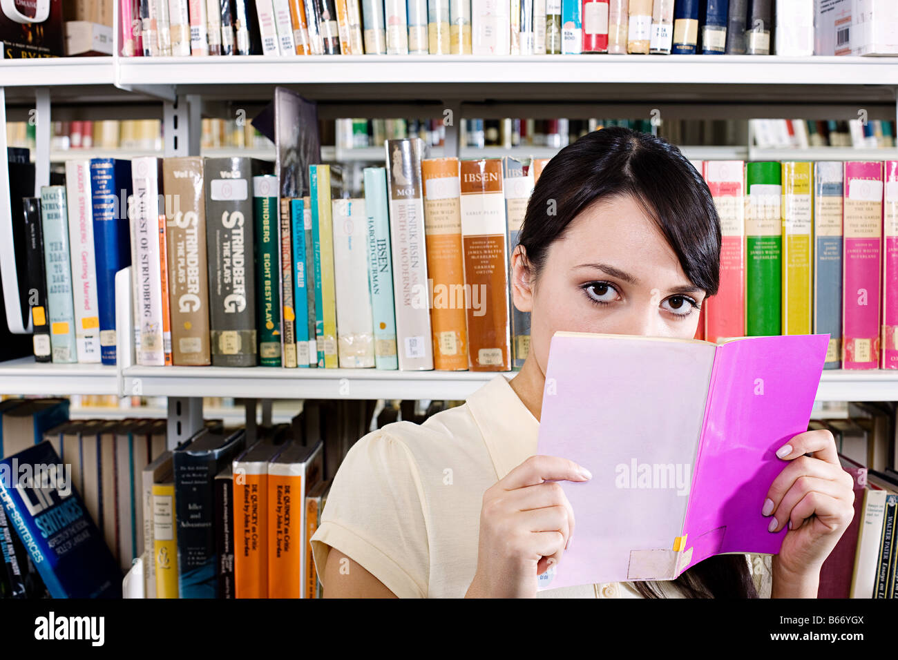 Woman In Library High Resolution Stock Photography and Images - Alamy