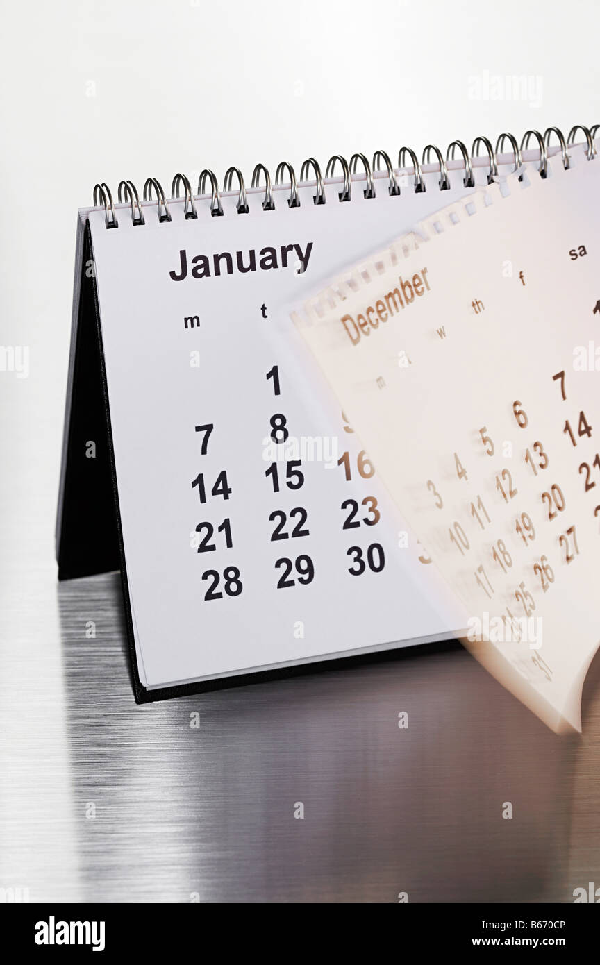 Calendar change hi-res stock photography and images - Alamy