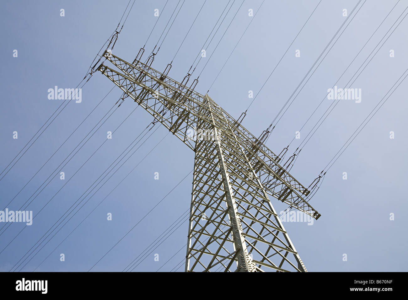 Electrical tower hi-res stock photography and images - Alamy