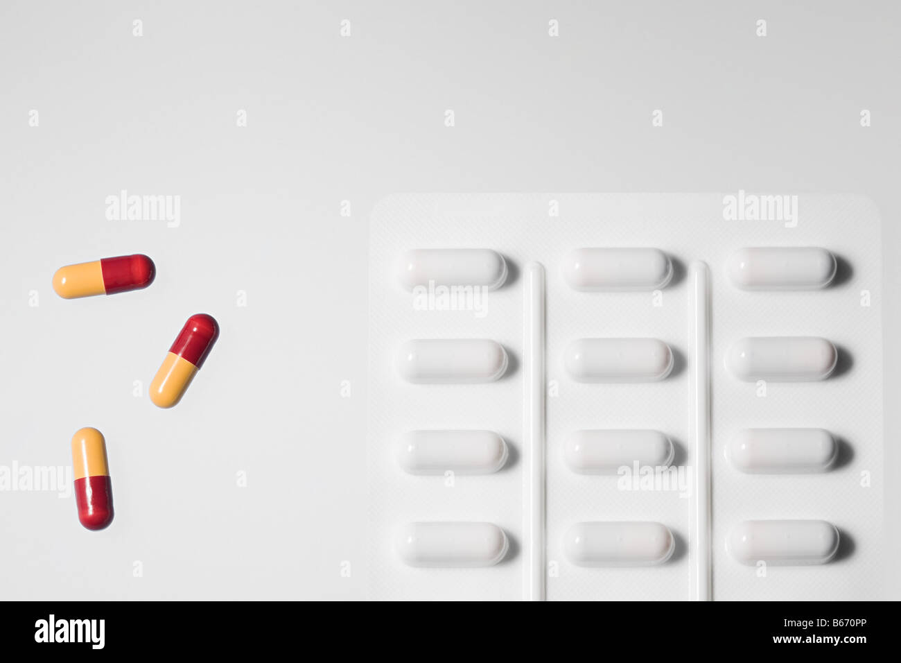 Tablets Pill Stock Photos & Tablets Pill Stock Images - Alamy
