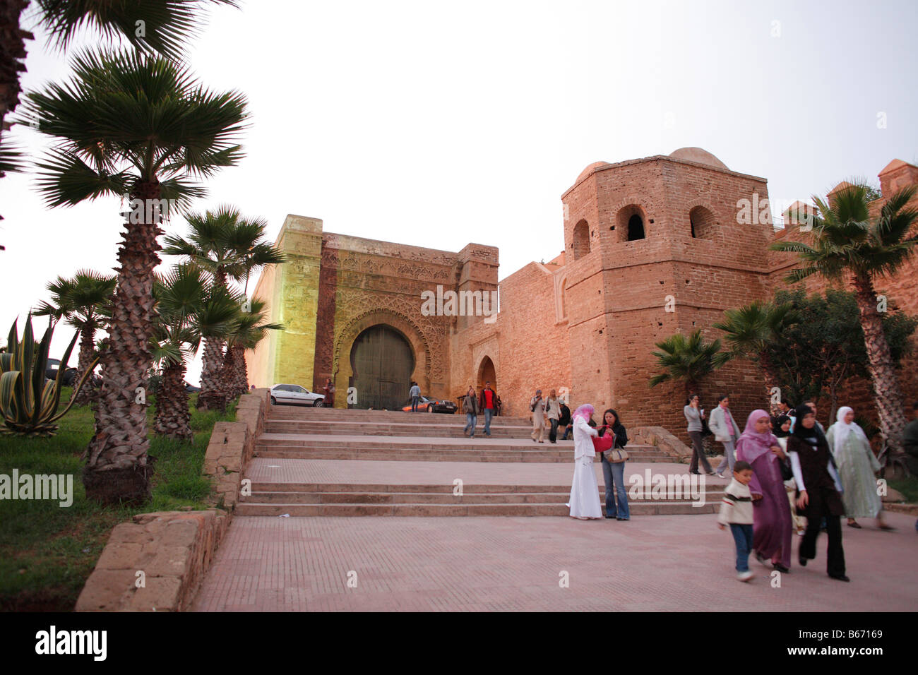 Rabat morocco door woman hi-res stock photography and images - Alamy