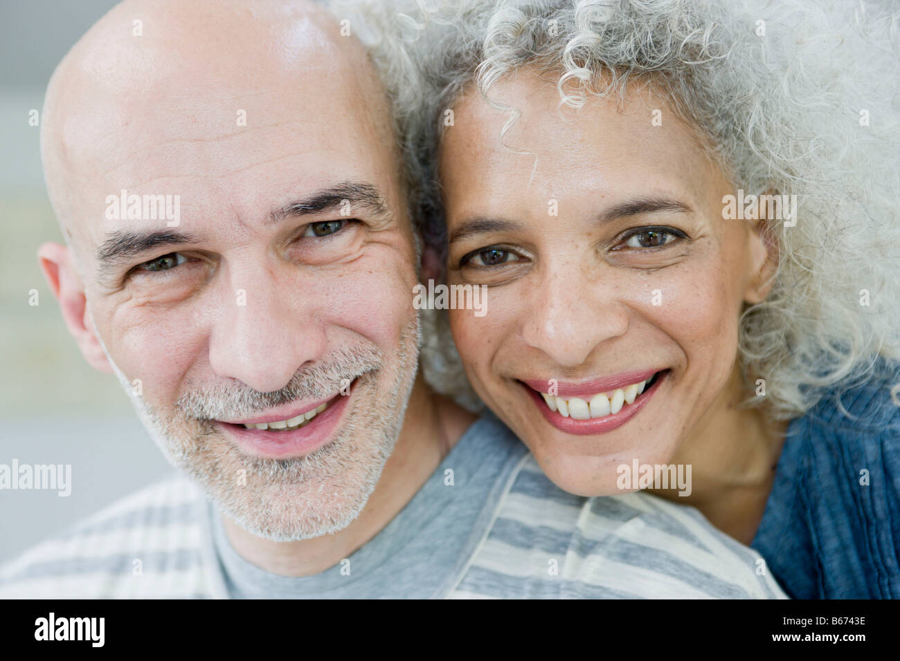 Business people looking viewer hi-res stock photography and images - Alamy