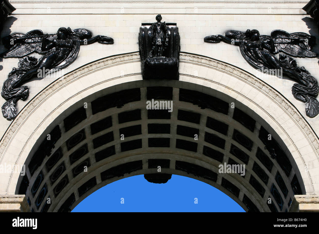 Napoleonic victory arch hi-res stock photography and images - Alamy