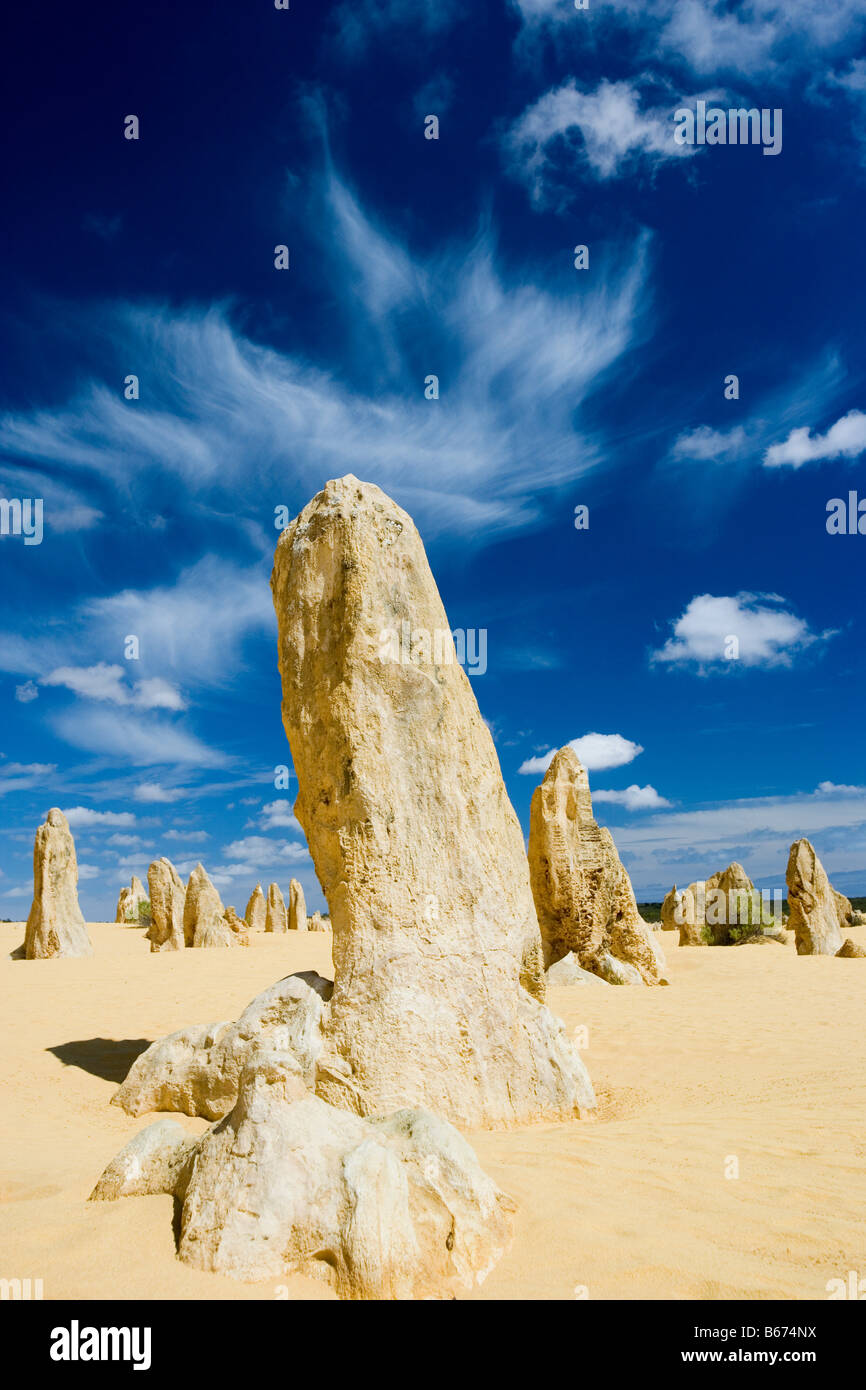 The pinnacles nambung national park perth Stock Photo - Alamy