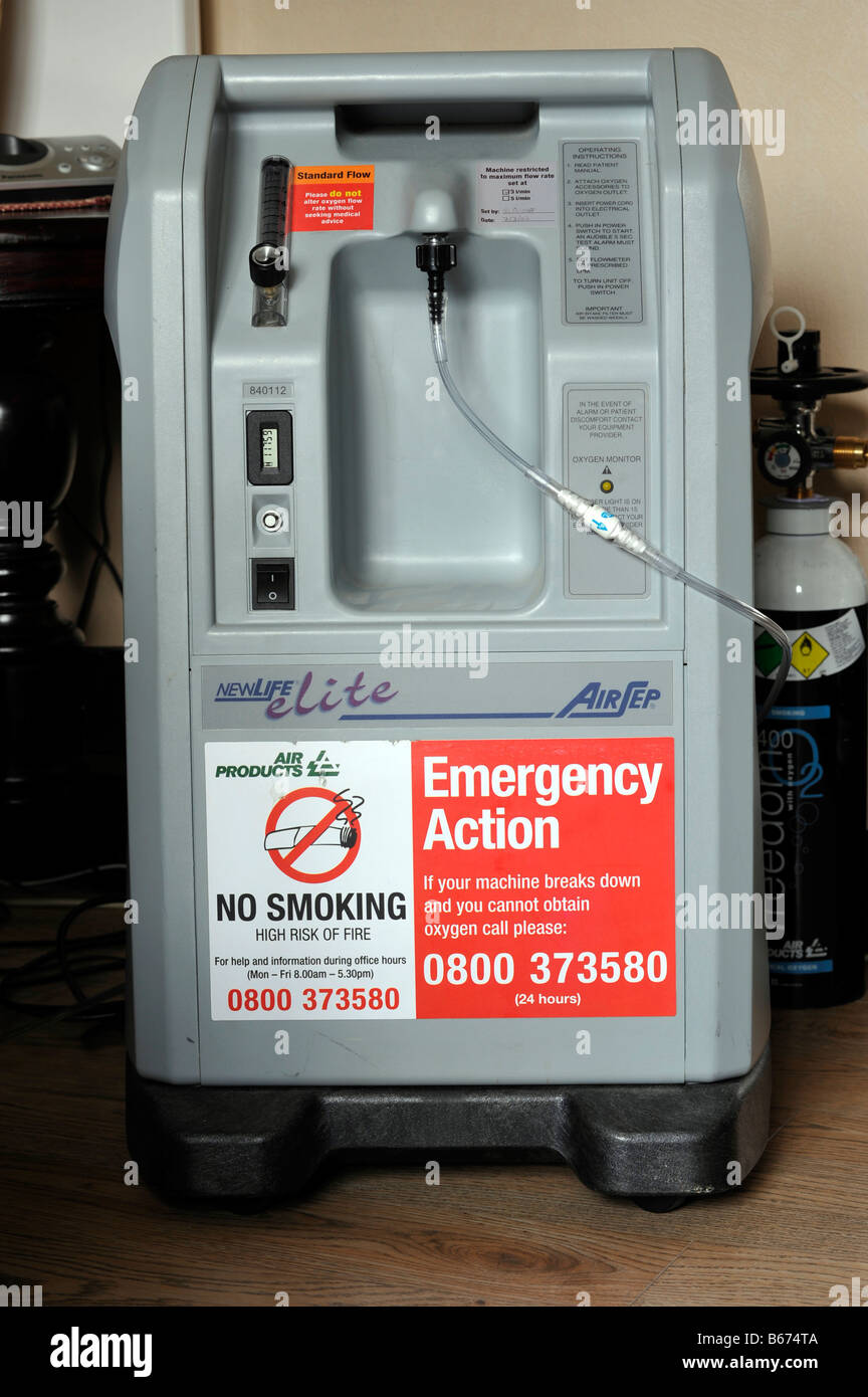 Oxygen concentrator hi-res stock photography and images - Alamy