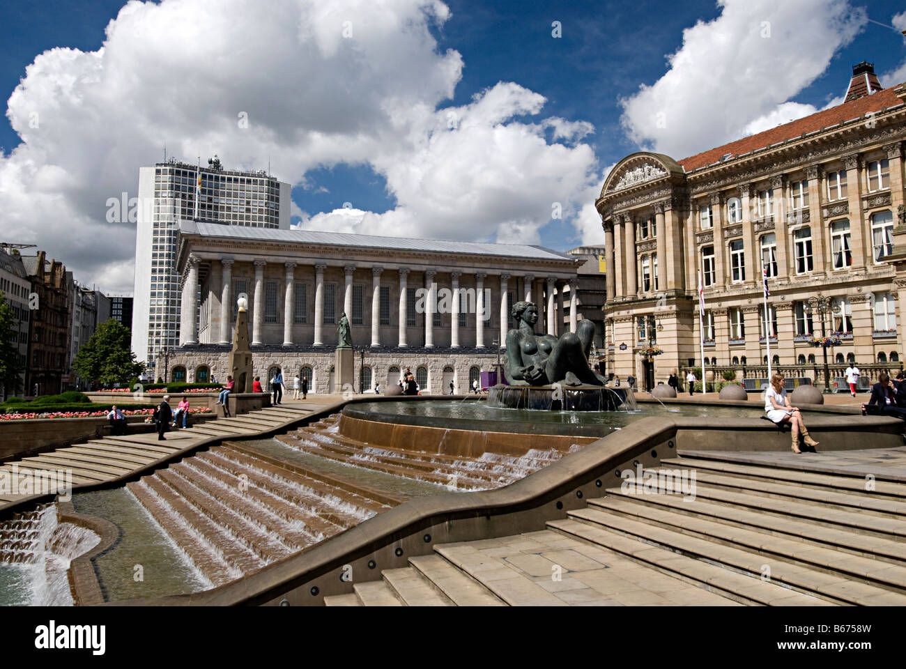 birmingham town center victoria square and waterfall Stock Photo - Alamy