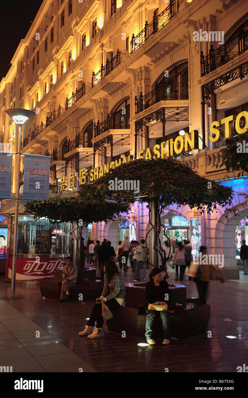 Pedestrian street at night hi-res stock photography and images - Alamy