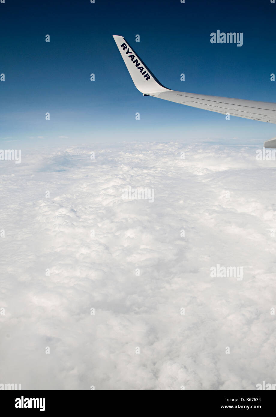 airplane wing in flight of a boeing 737 800 of a Ryanair plane Stock ...