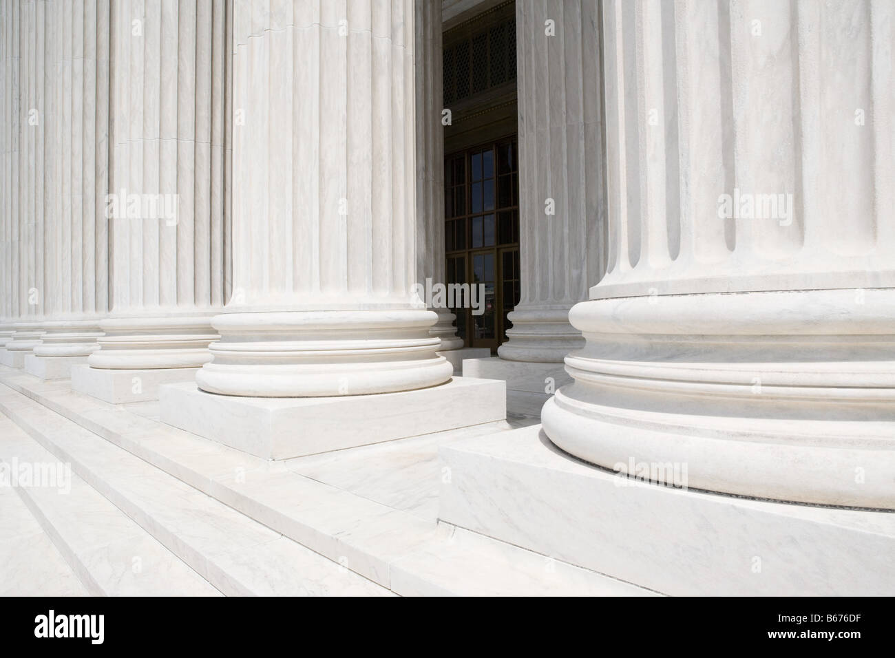 Transit court hi-res stock photography and images - Alamy