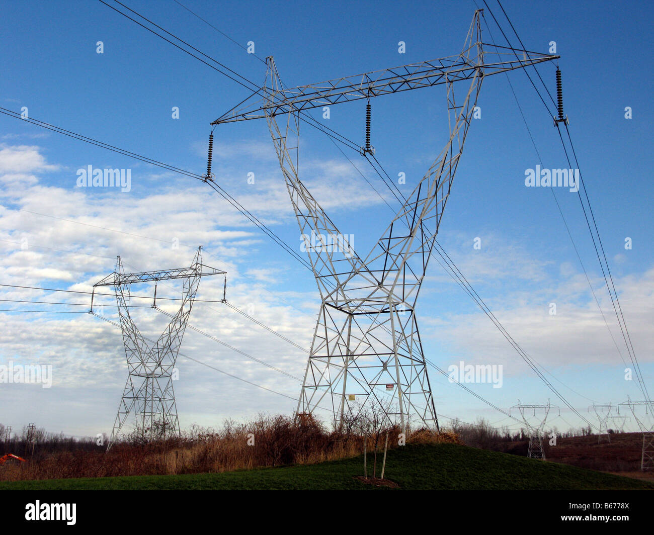 Power transmission lines Stock Photo - Alamy