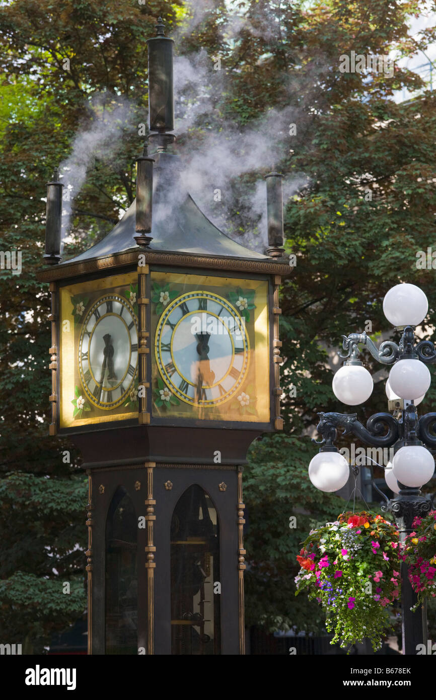 The gastown steam clock hi-res stock photography and images - Alamy