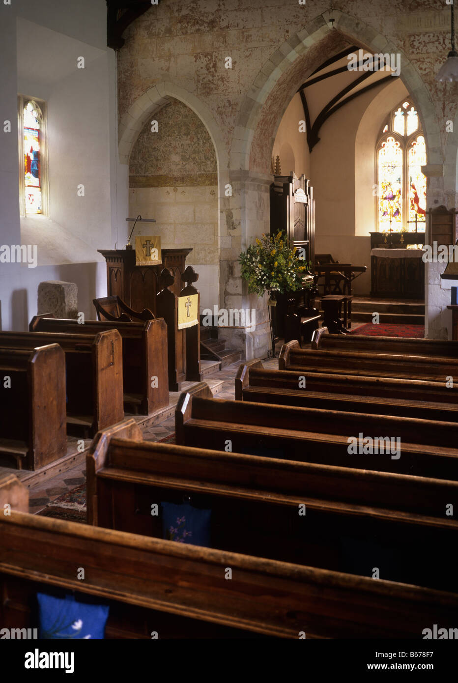 English church interior and vicar hi-res stock photography and images ...