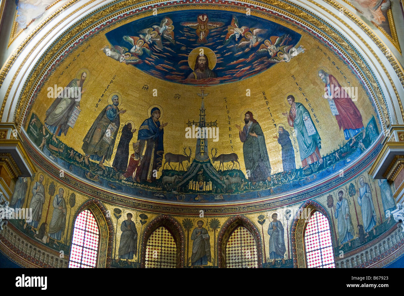 Rome the interior of S Giovanni in Laterano Basilica Stock Photo - Alamy