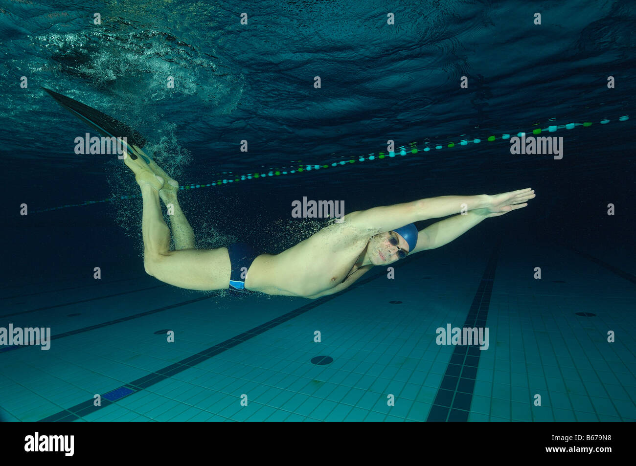 Finswimming hi-res stock photography and images - Alamy