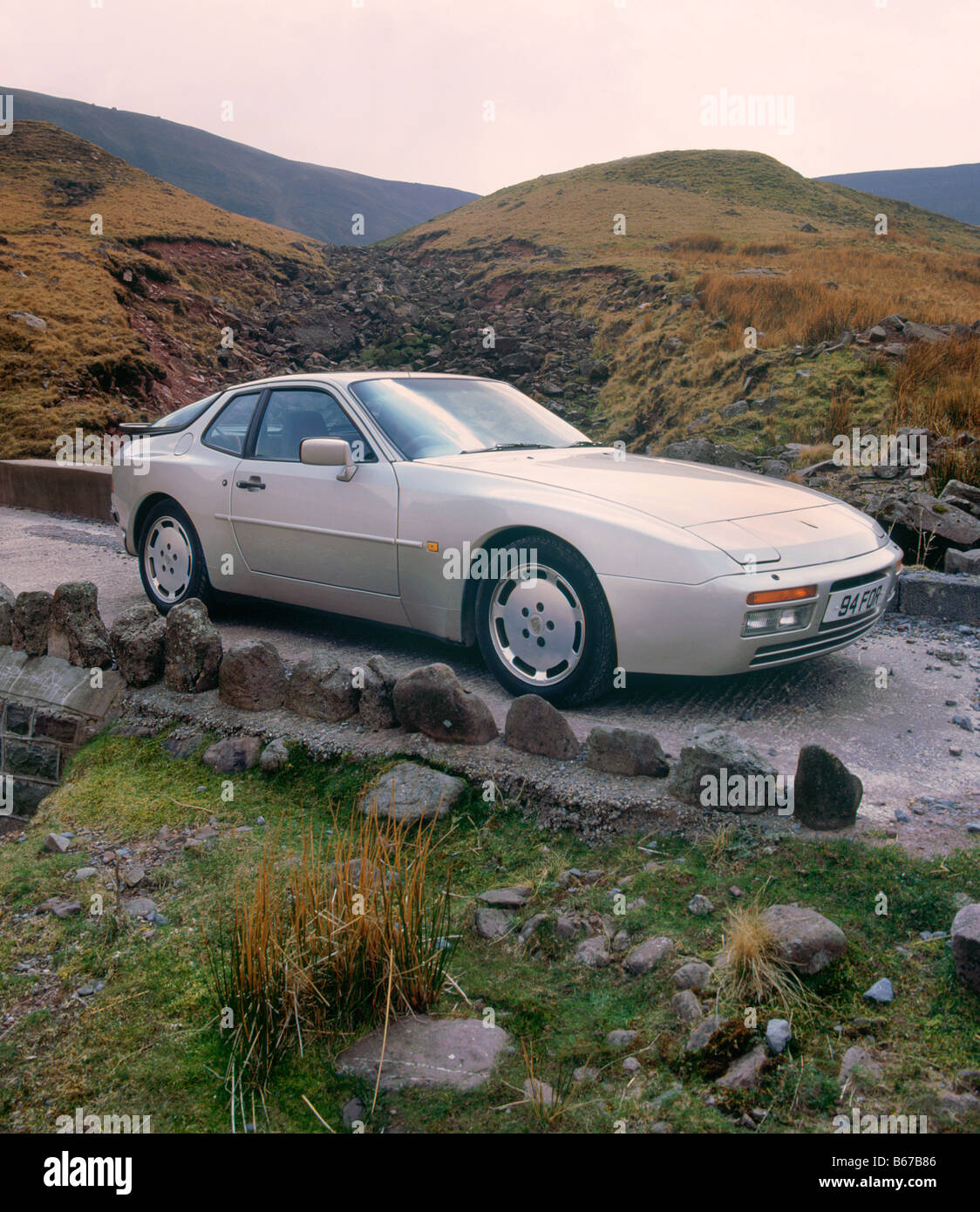 1987 Porsche 944 Turbo Stock Photo - Alamy