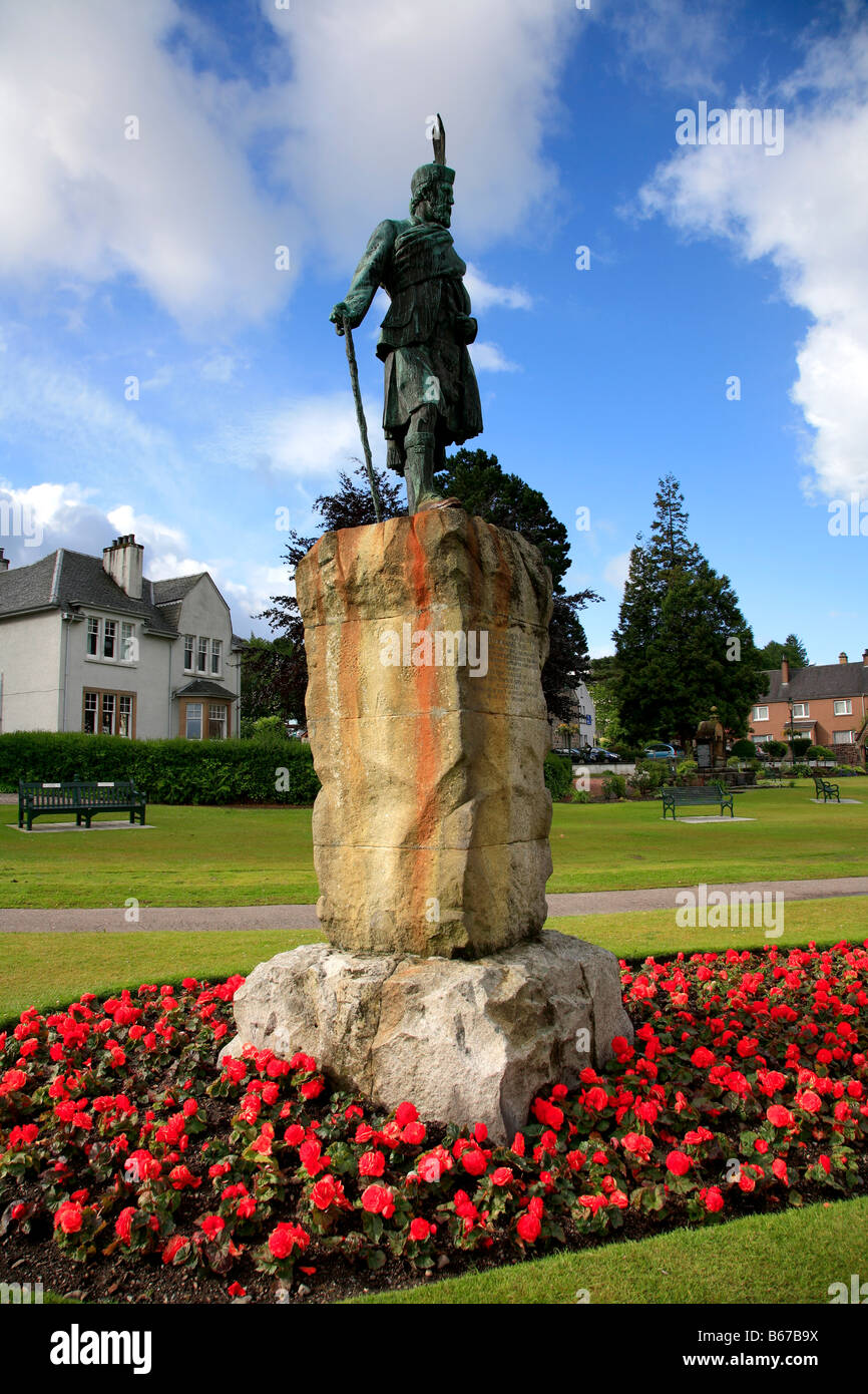 Bronze Statue of Donald Cameron of Lochiel Town Park Fort William ...