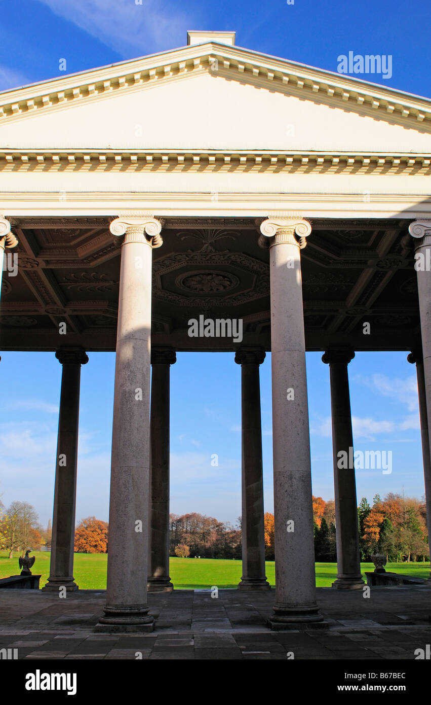 Osterley Park house The transparent portico on the East Front London ...