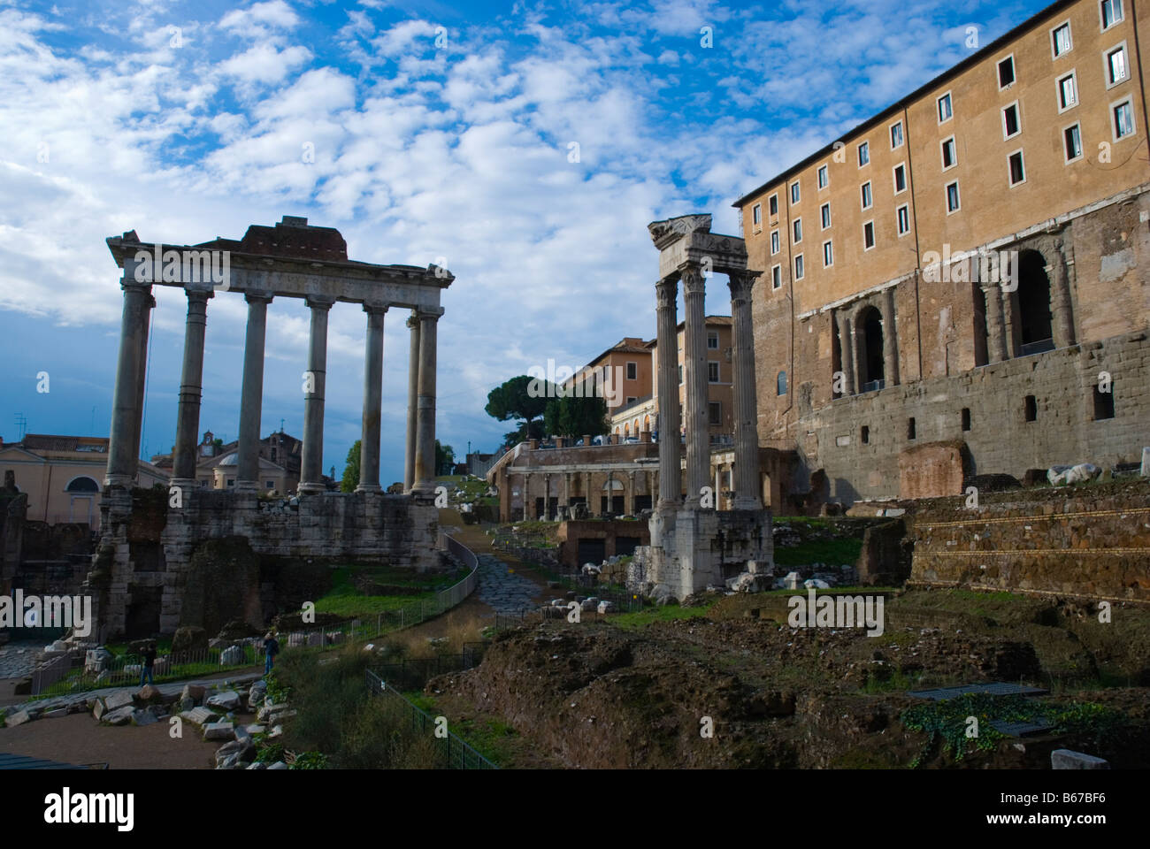 Foro romano hi-res stock photography and images - Alamy