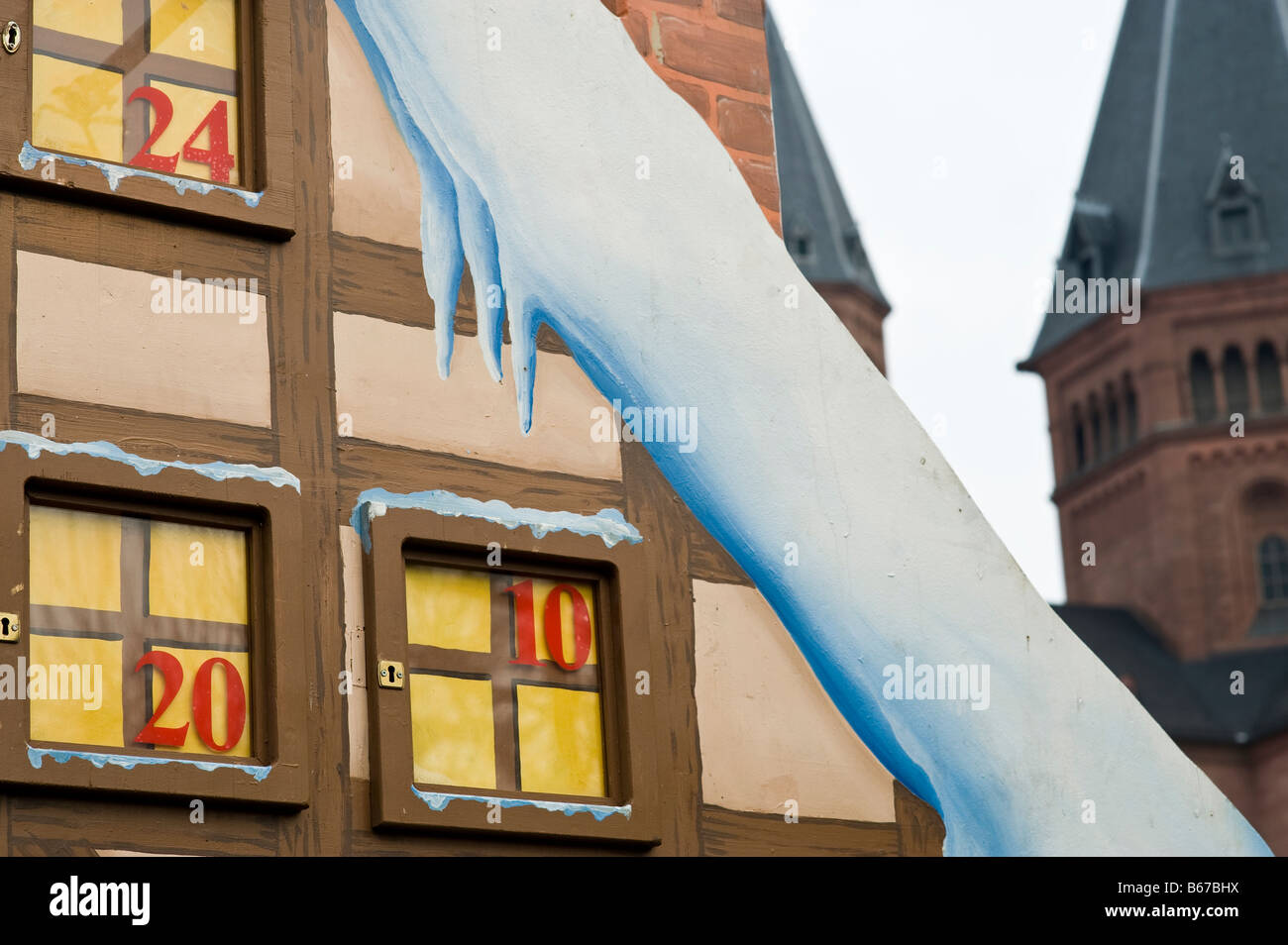Scenes from a german Christmas market Stock Photo - Alamy