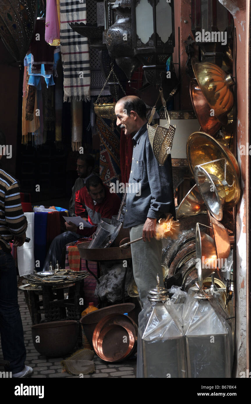 Lanterns in marrakesh hi-res stock photography and images - Alamy